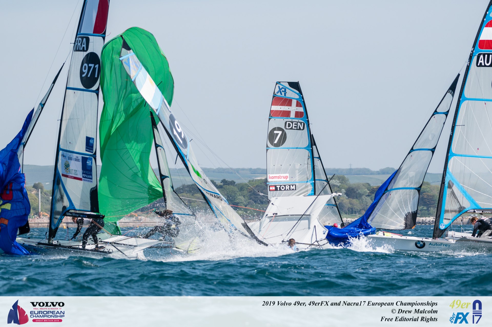 49erFX: Britain and Brazil tied after flat-water harbour blast ...